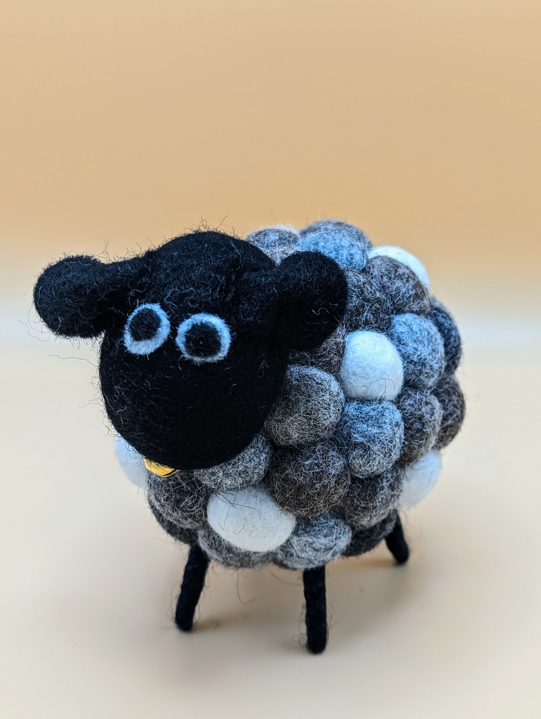Woolen Puffed Sheep – Grey – Neptoys